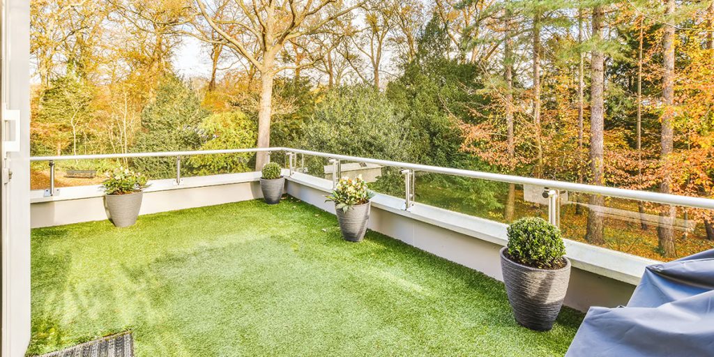 Artificial Grass for Balcony - Integral Grass